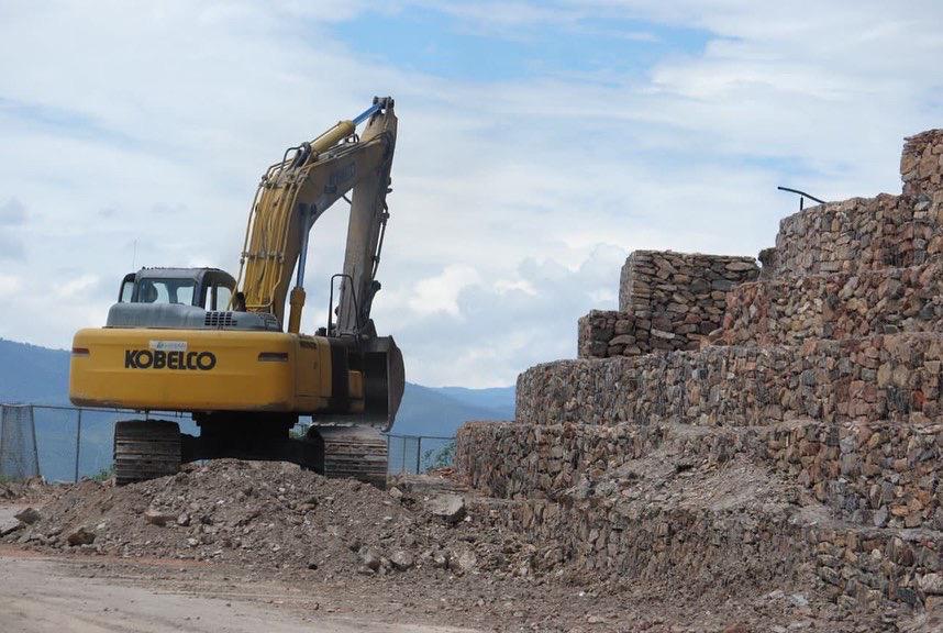 (VENEZUELA) REHABILITACIÓN DEL MONUMENTO MANTO DE MARÍA DIVINA PASTORA ...